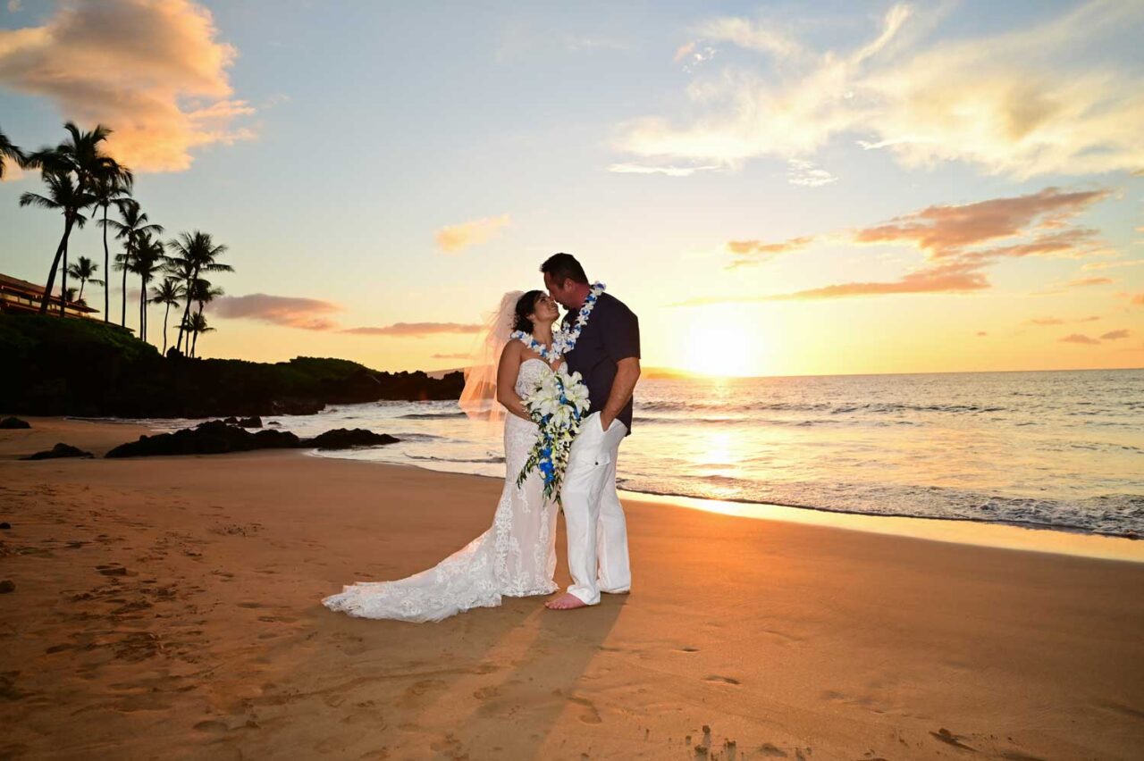 Maui Beach Wedding Package - Maui Beach Vow Renewal Package